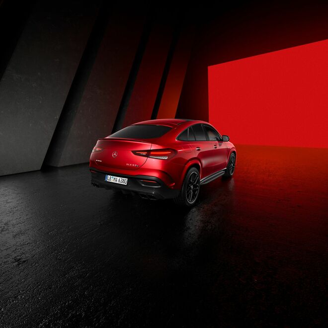 Mercedes, tempo di restyling per GLE e GLE Coupé