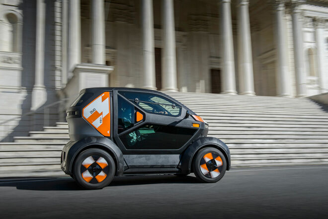 Mobilize Duo, la microcar elettrica del Gruppo Renault debutta a Roma