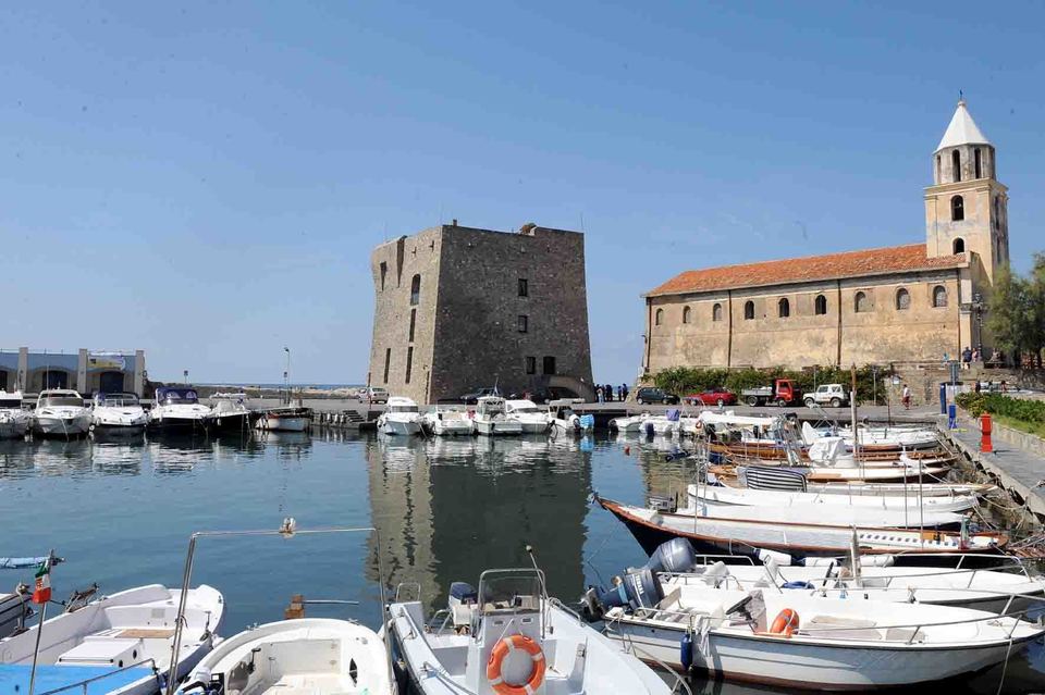 Il Comune di Pollica cambia sede, acquisterà Palazzo Rascio | Il Mattino