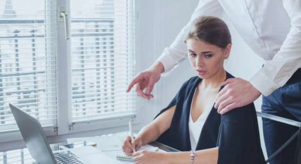 «sei Davvero Sexy Con Questa Camicietta Consigliere Di Torino