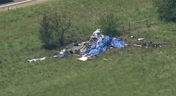 Aereo precipita durante il decollo, 12 morti: la virata improvviso e lo ...