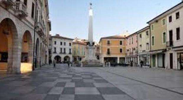 Ragazzo di 15 anni minacciato con un'arma e rapinato di 20 euro