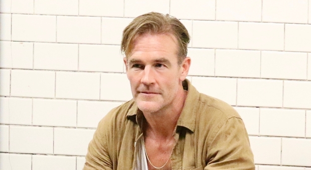 James Van Der Beek: «Ho un tumore al colon». Le cure e le parole dell'attore di Dawson's Creek