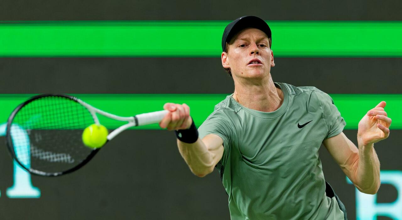 Jannik Sinner avanza en el Masters 1000 de Shanghái tras vencer a ...