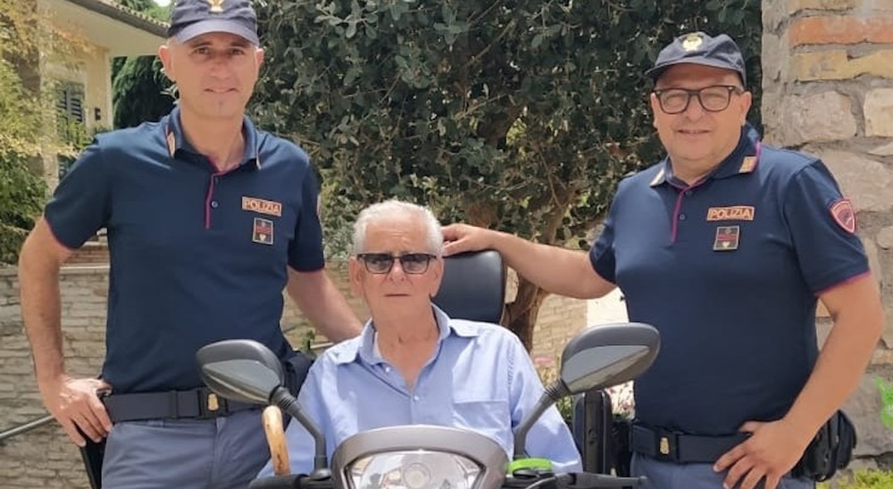 Nonno Vinicio Cade In Un Canale Poliziotti Eroi Lo Salvano Tirandolo Con Una Fune Prima La