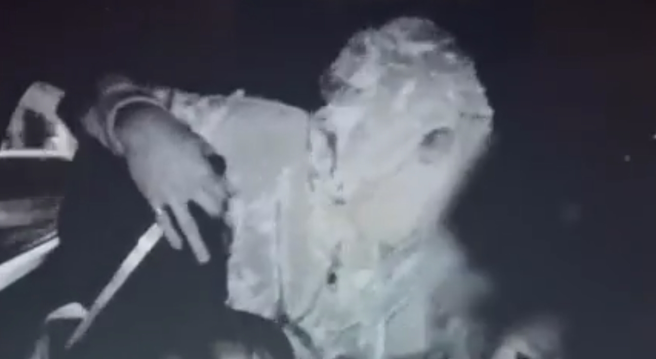 Taxi Driver Robbed at Knife-point by Clown-masked Assailant