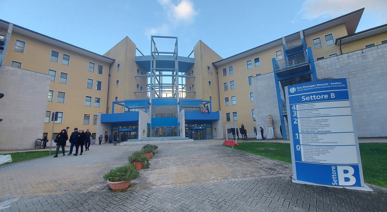 Avellino, ospedale Moscati: stop ricoveri in Ortopedia e 100 ore di ...