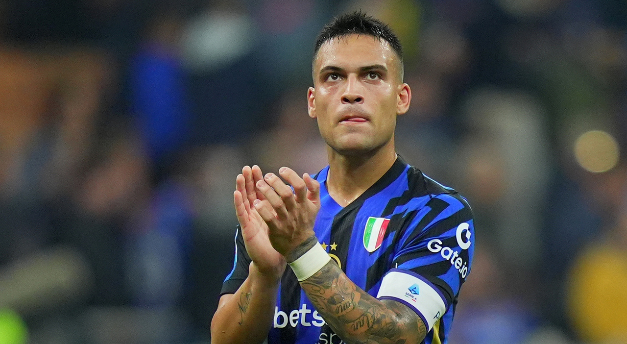 Lautaro Martinez remporte le Golden Foot 2024