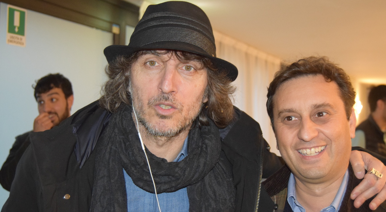 «La Zanzara chiude i battenti»: i saluti di David Parenzo e quel forse ...