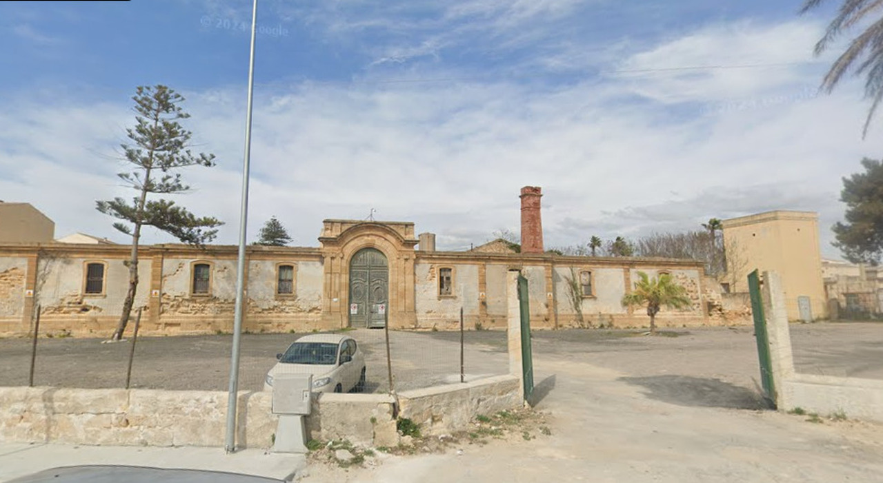 Fall from Abandoned Building in Mazara del Vallo