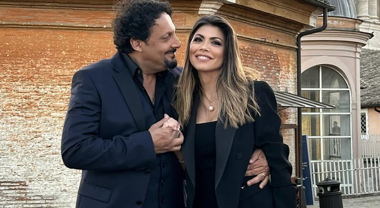 Enrico Brignano e Flora Canto: «Ci siamo conosciuti a teatro, mi conquistò con un monologo della ...