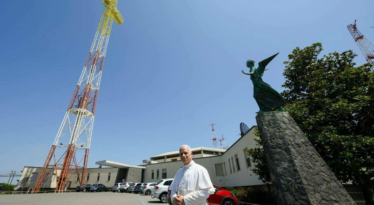 The Echoes of Vatican Radio