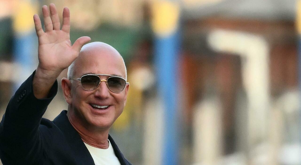 Jeff Bezos: Beyond E-commerce