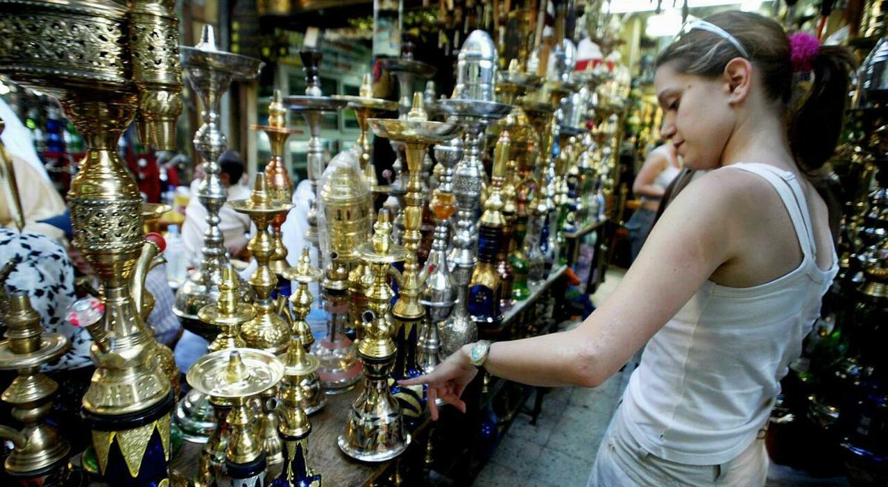 Uncovering a Secret Shisha Lab