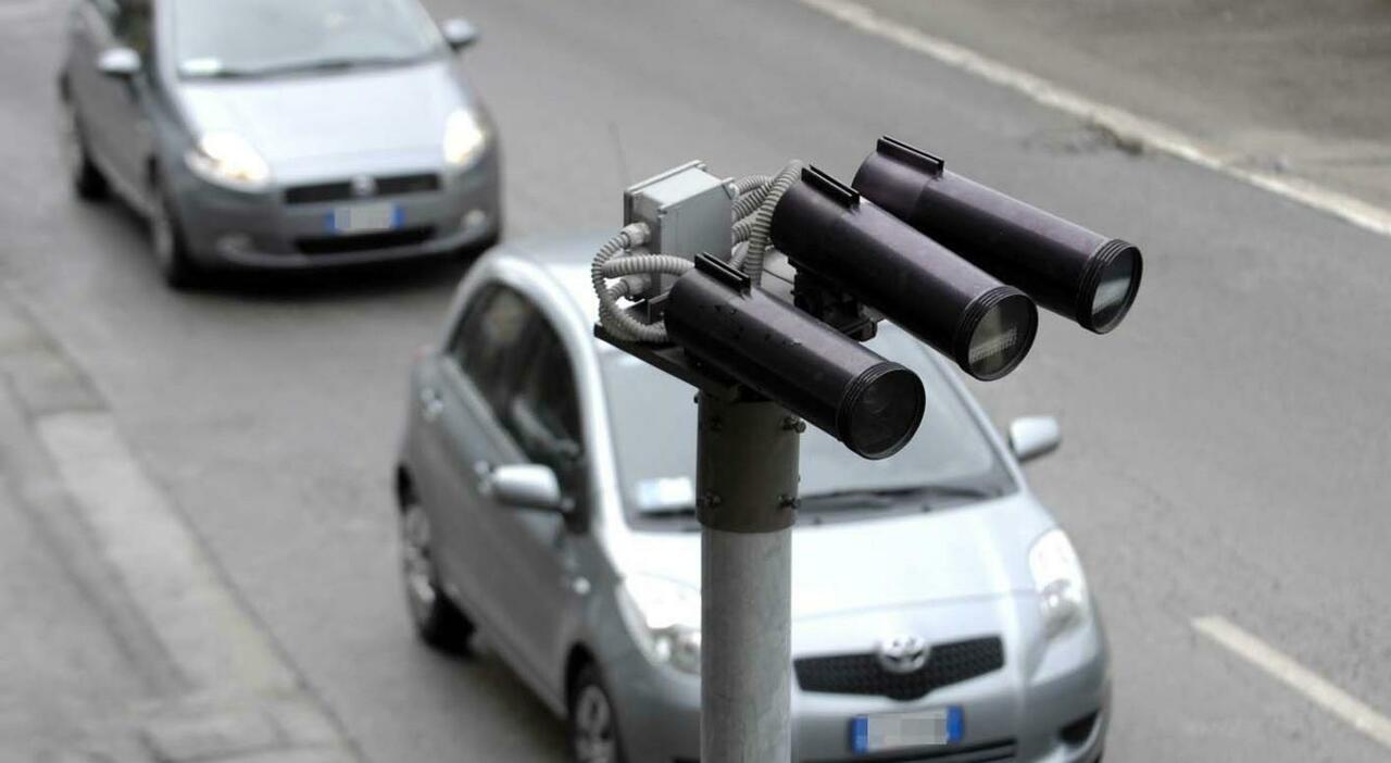 New T-red Cameras to Combat Red Light Violations