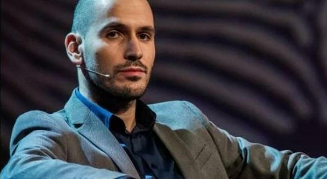 Garlasco, Sempio intercettato diceva al papà: «Chi indaga sta dalla ...