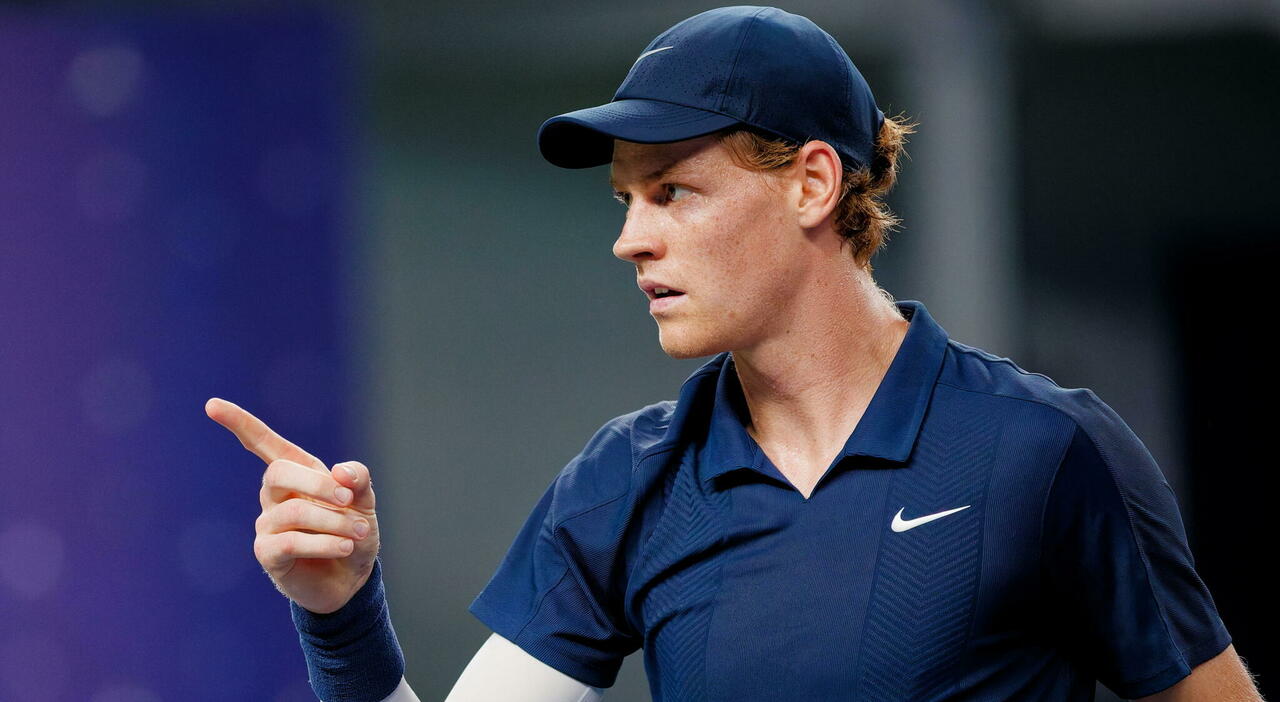 Sinner batte Djokovic in due set (6-4, 6-2) e vola in finale. Sabato la ...