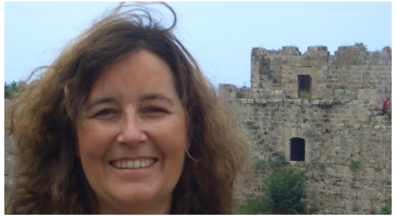 Rossana Cerretti, morta a 68anni la prof: stava corregendo i compiti ...