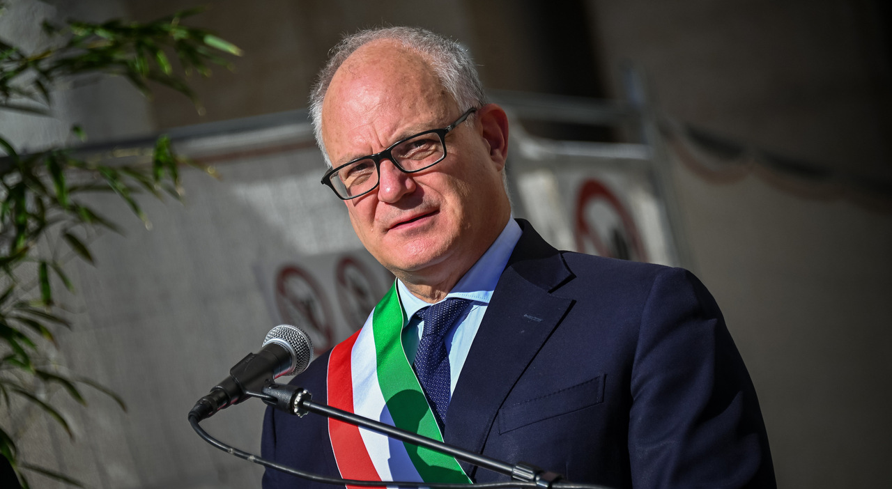Roberto Gualtieri: «Mi ricandido a sindaco di Roma. Servono dieci anni ...