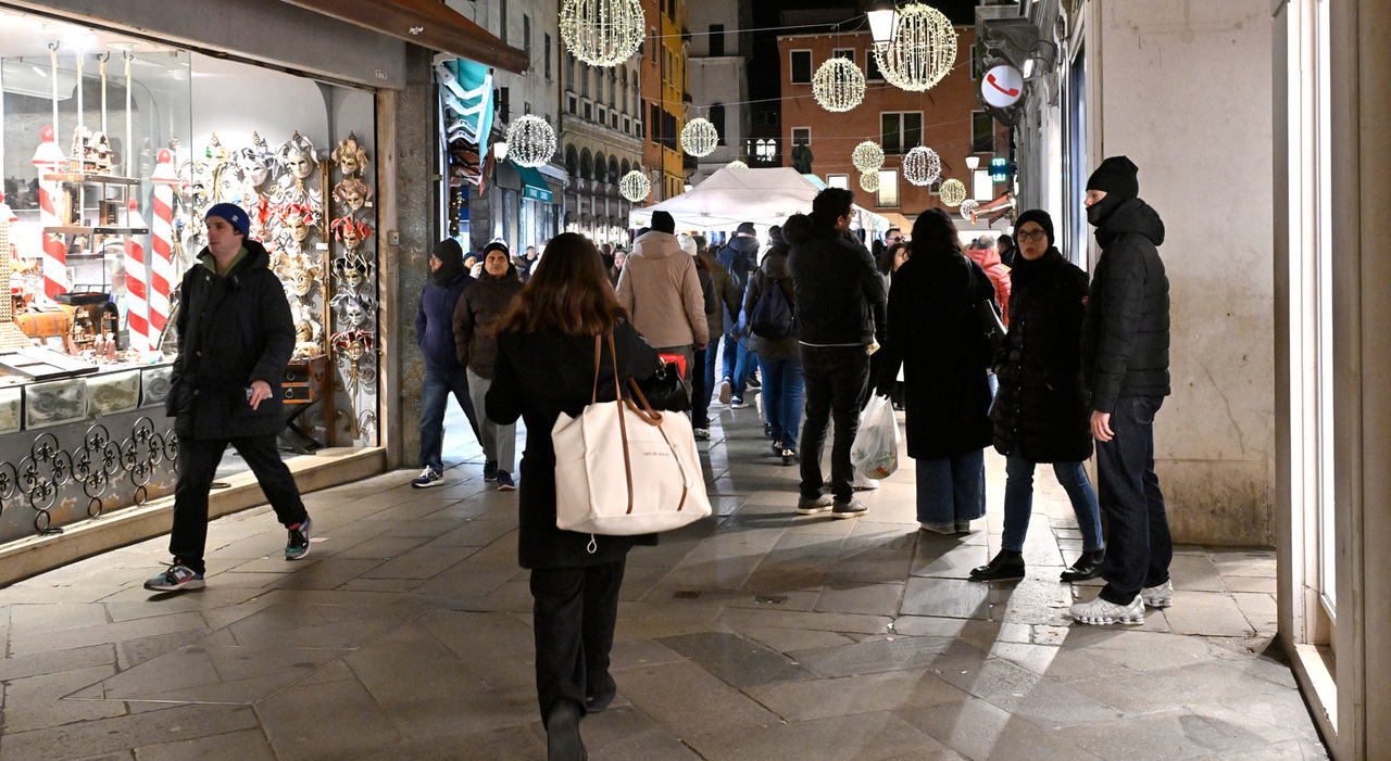 Negozi in crisi, affari in calo del 30%: «Non basta il patto anti ...