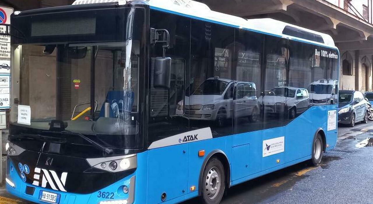 Electric Buses Revolutionize Naples Port