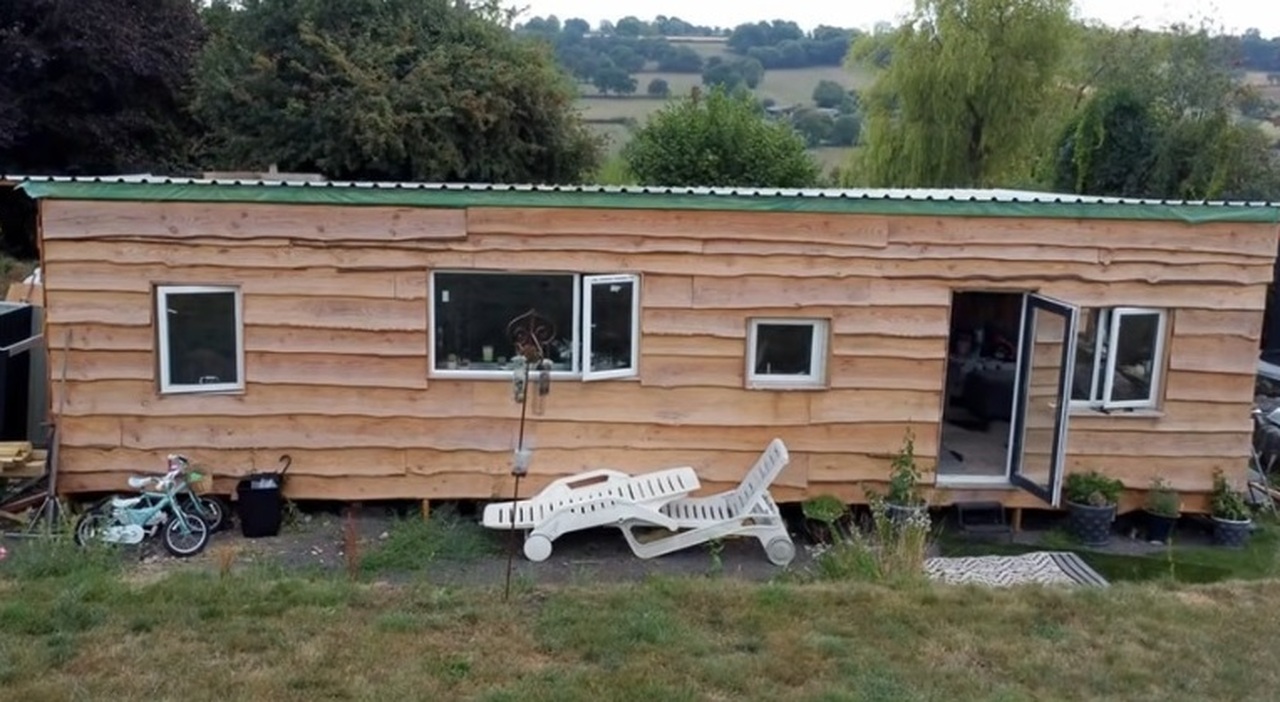Reimagining Home: A Caravan Transformation