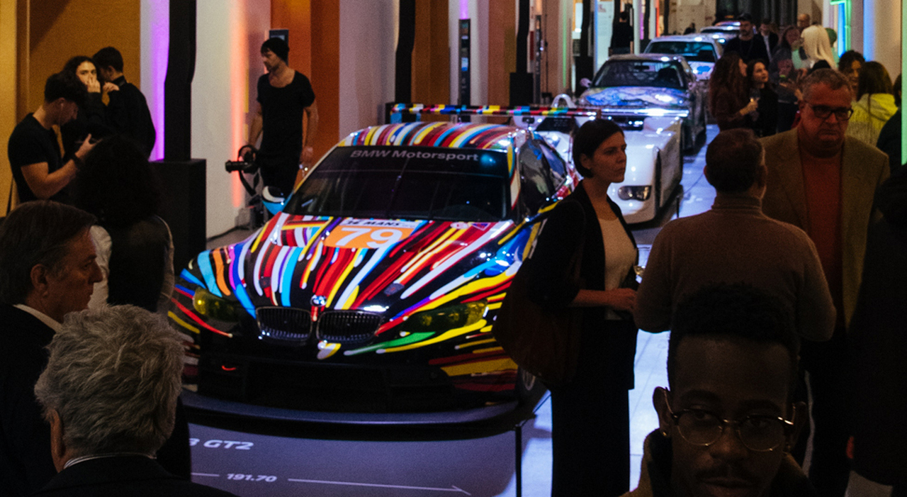 Bmw, il connubio auto e arte festeggia 50 anni. Otto esemplari della ...