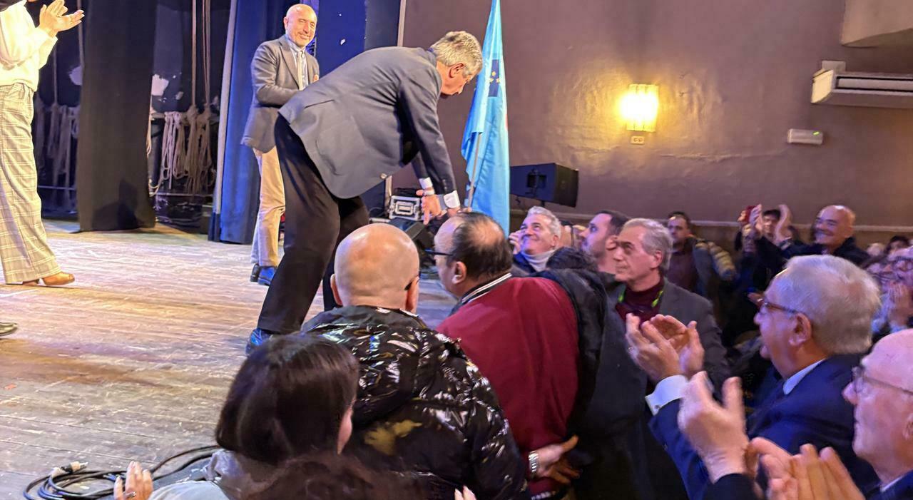 A City at a Crossroads: The Struggle for Castellammare di Stabia