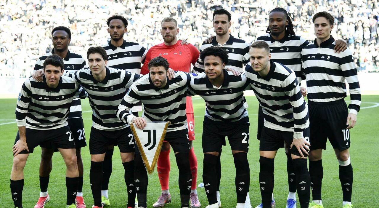 La Juventus sorprende con una nueva camiseta inspirada en los años 90