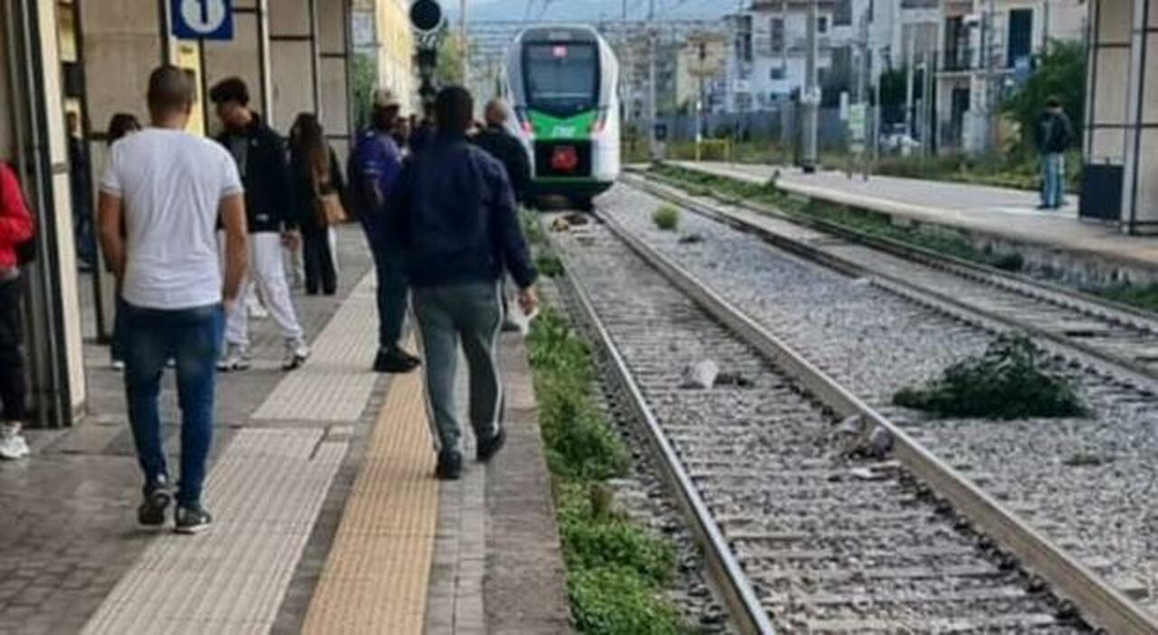 Naples-Cancello train service suspended for one month due to high-speed ...