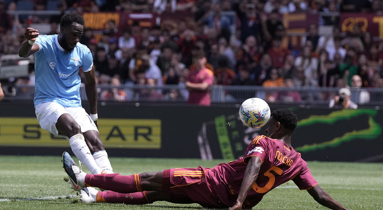 Ndicka Injury Casts Shadow Over Rome Derby Lead