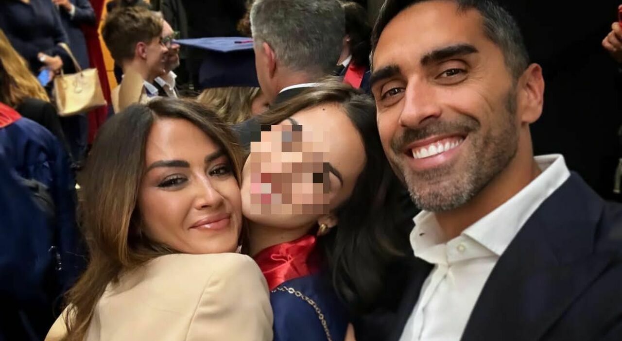 Giorgia Palmas, la figlia Sofia (da papà Bombardini) si diploma ...