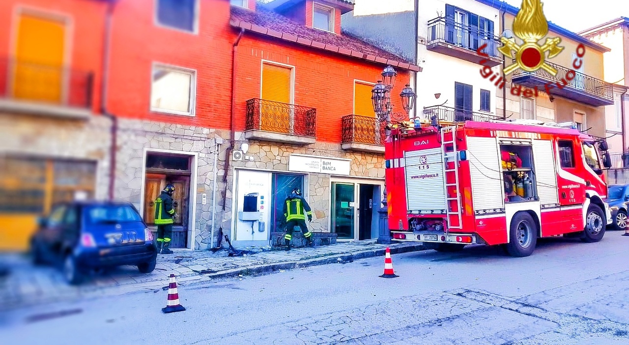 Attaque spectaculaire d’un distributeur à Andretta