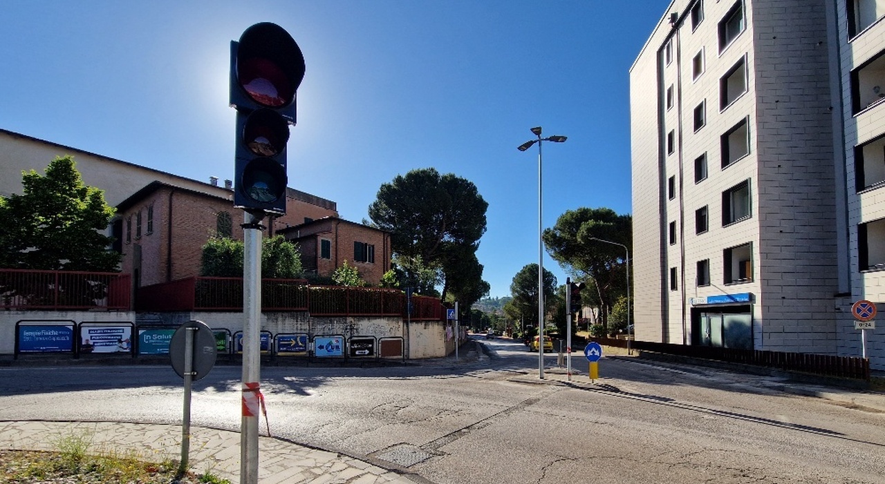 Perugia, Metrobus: ecco i semafori per la priorità dei bus ad incroci e ...