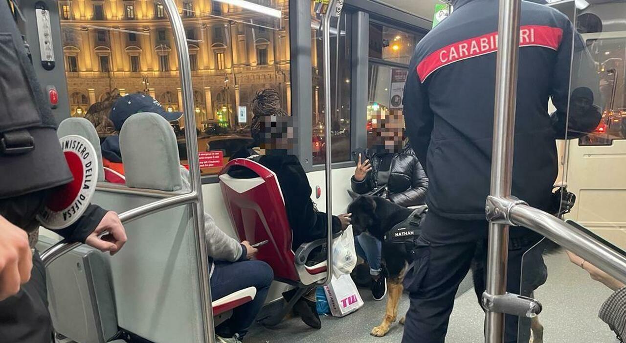 Rubano lo zaino a una 30enne incinta a Roma: il fuori fuori da un ...