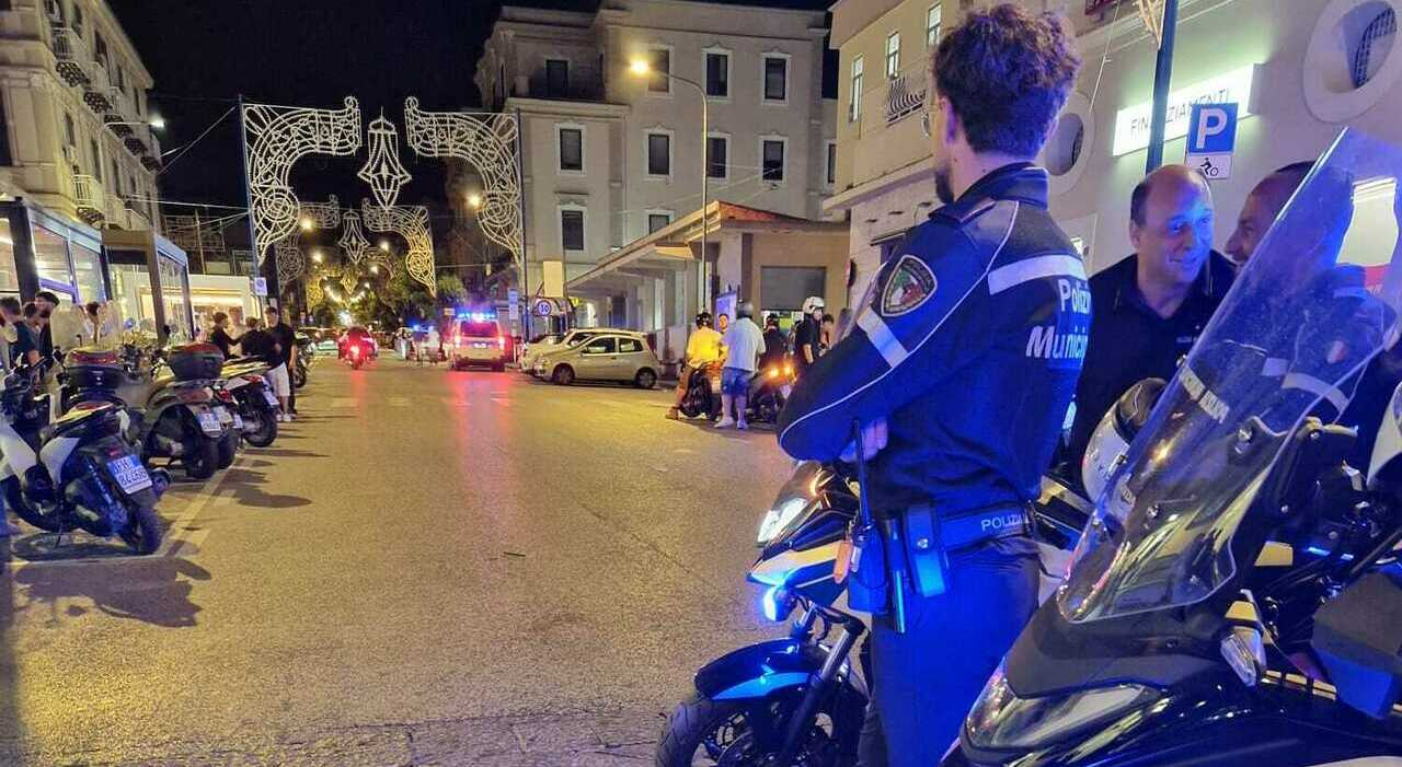 Frühe Sperrstunde und Proteste: Die Stadt im Ausnahmezustand