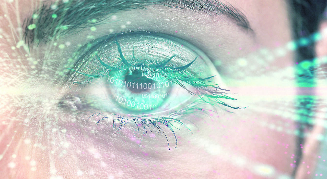 Un'iniezione e la cornea esce dalla nebbia
