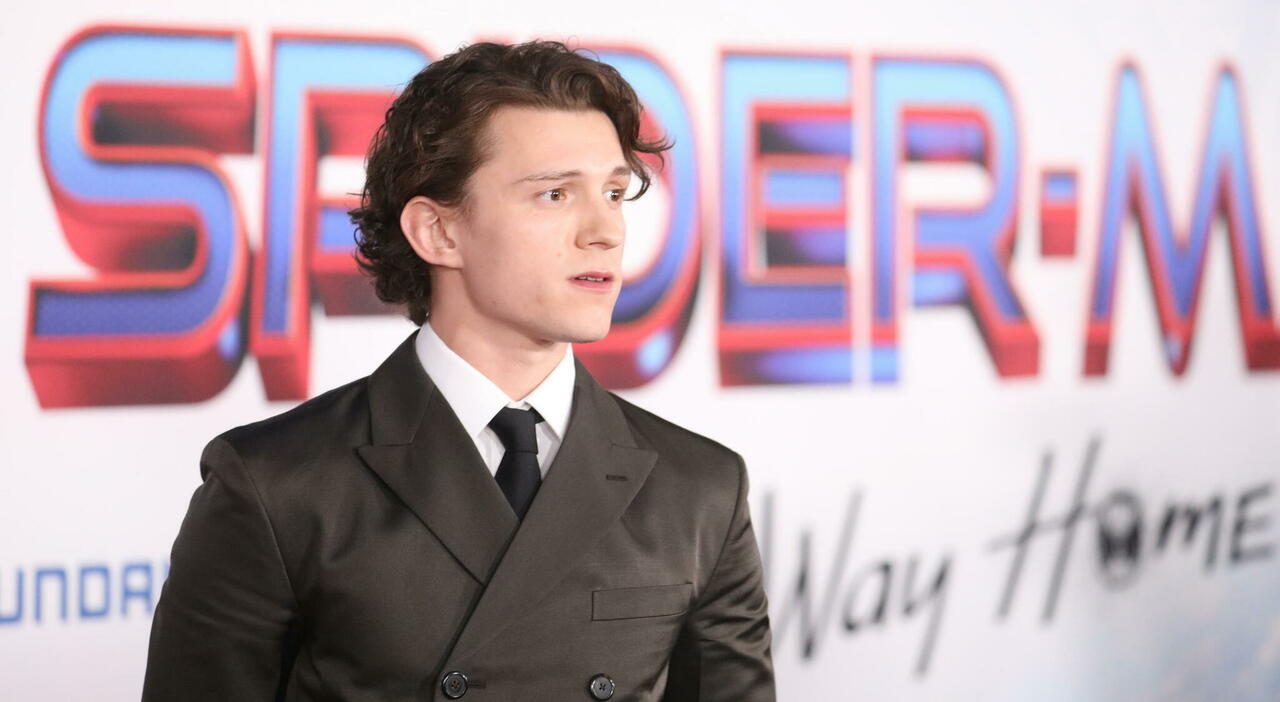 Tom Holland, Dyslexia, and the Spotlight He Avoids