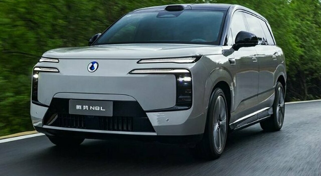 Denza N8L Flash Charging Edition, è record per il Suv ibrido plug-in ...