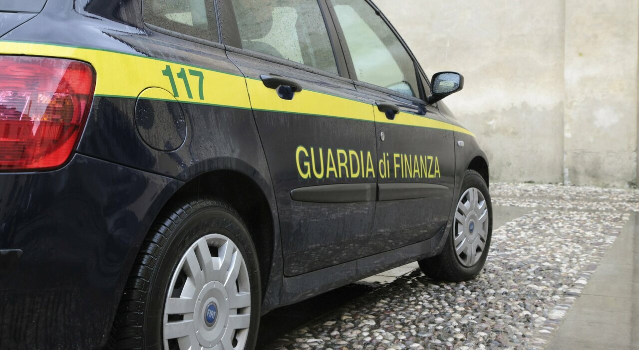 Imprenditore gestisce dal carcere un sistema di vendite online di ... Imprenditore gestisce dal carcere un sistema di vendite online di ...