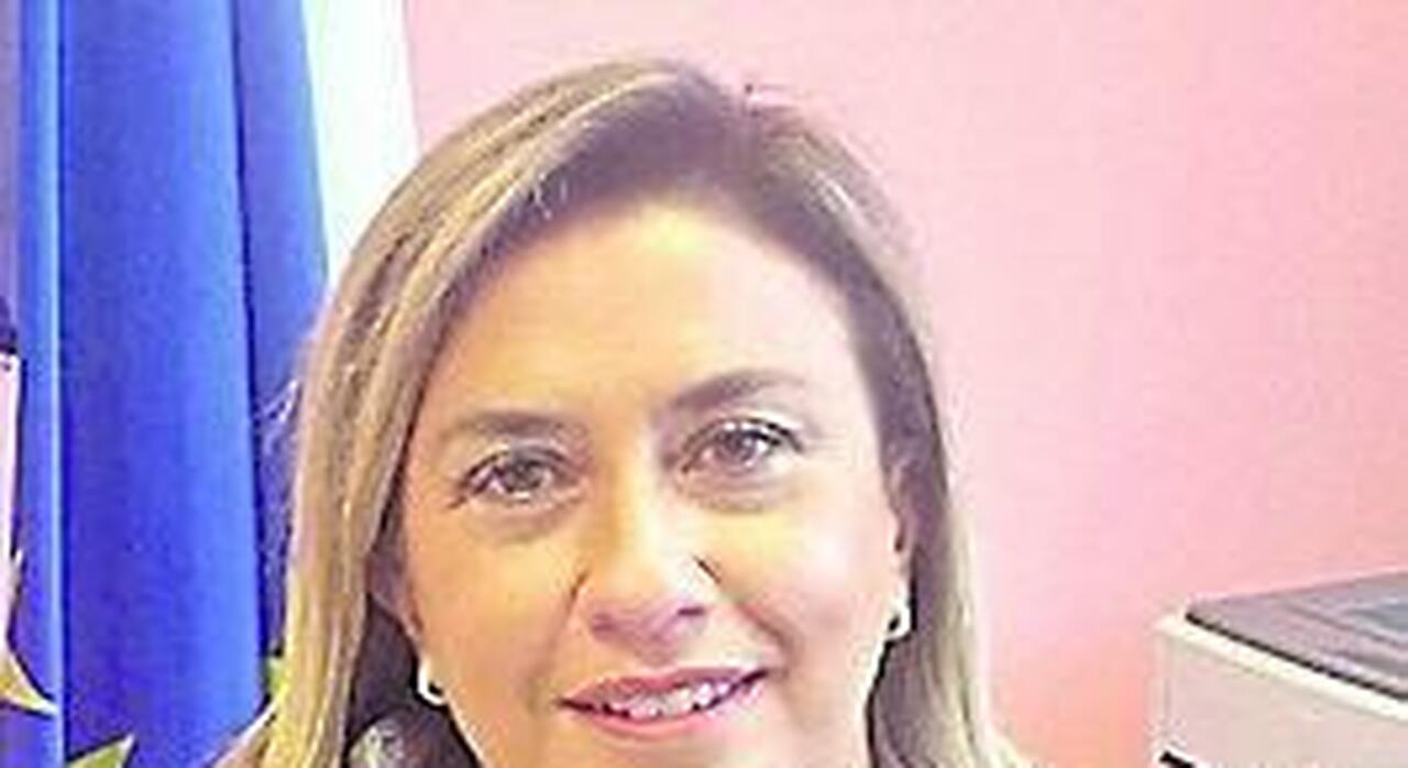Conte a Scampia, intervista alla dirigente Daniela Conte: «Gli studenti ...
