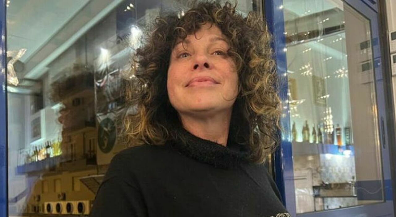 Carla D'Acunto precipita e muore a 52 anni, il figlio indagato per ...