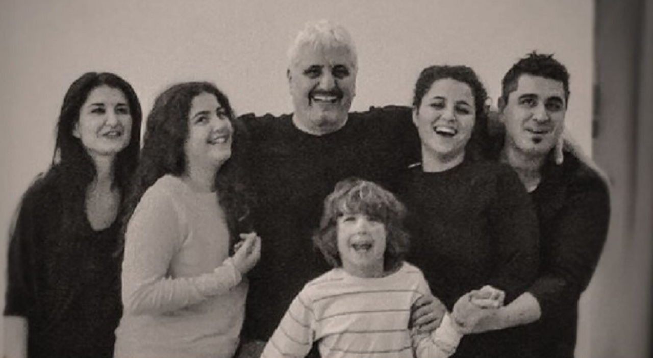 Pino Daniele, chi sono i cinque figli e cosa fanno oggi: Alessandro il ...