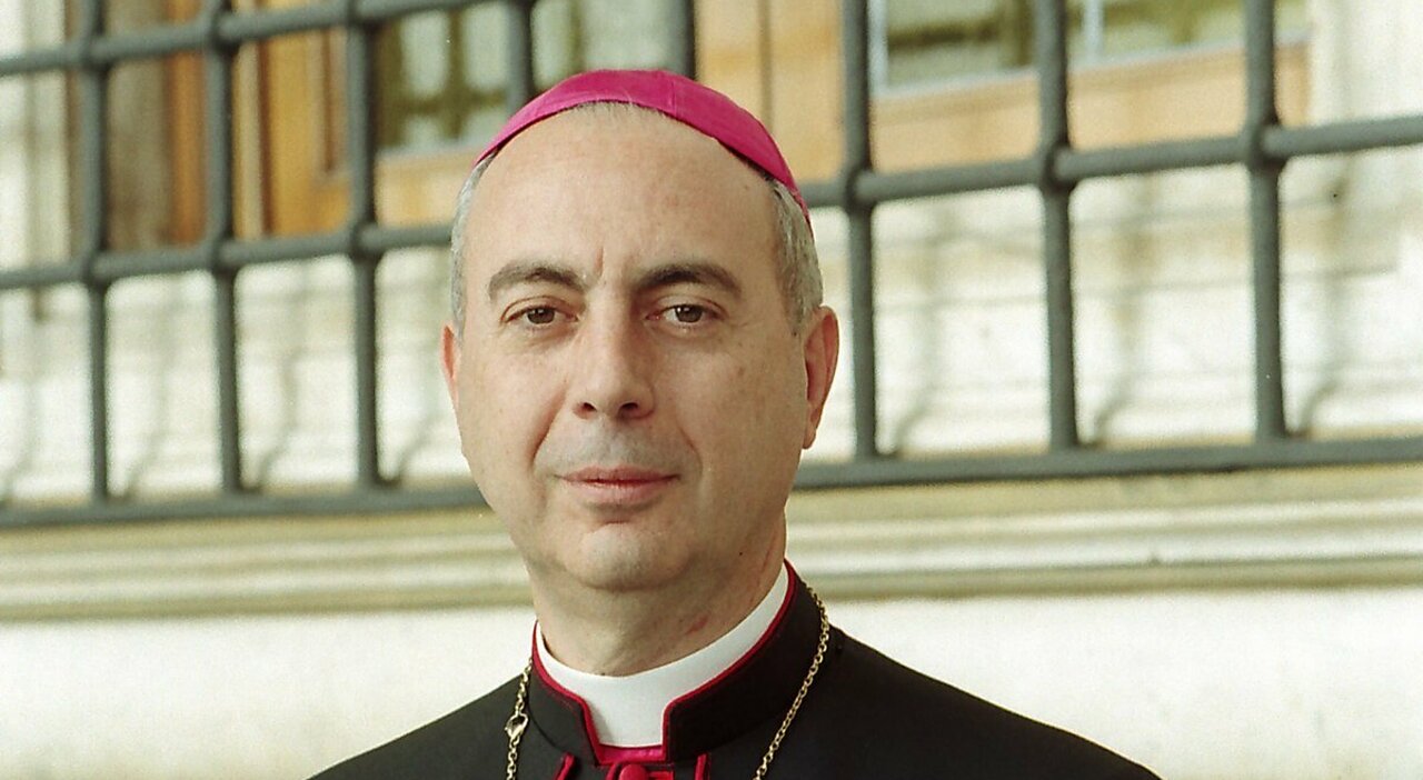 French Cardinal to Announce New Pope at the Next Conclave