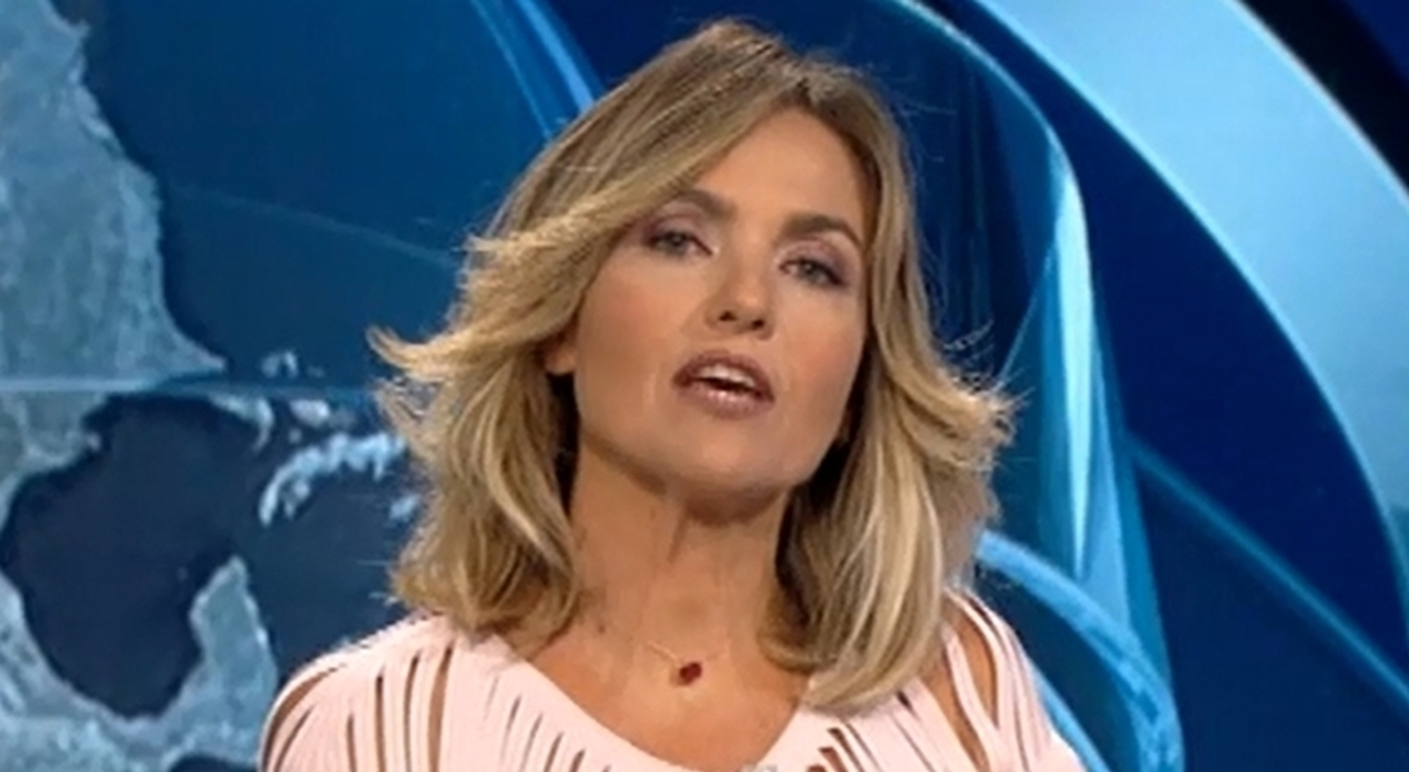 Laura Chimenti, dal Tg1 a Sanremo, l'amore speciale per il marito e il tifo allo stadio per la ...