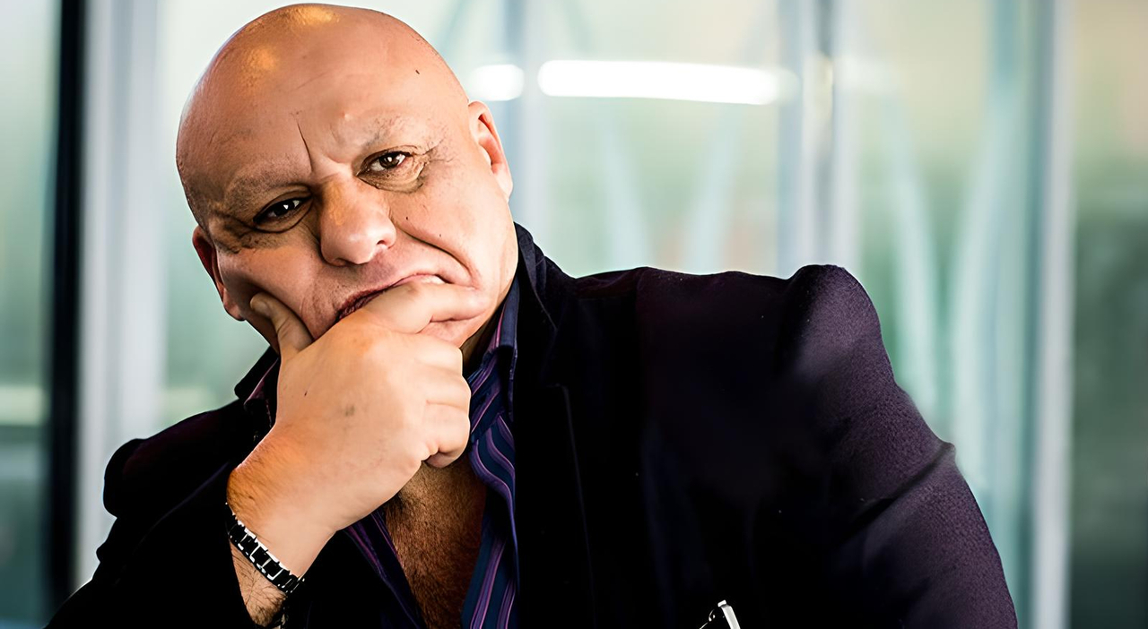 Peppe Lanzetta's Surreal Journey: From Caserta to the White House