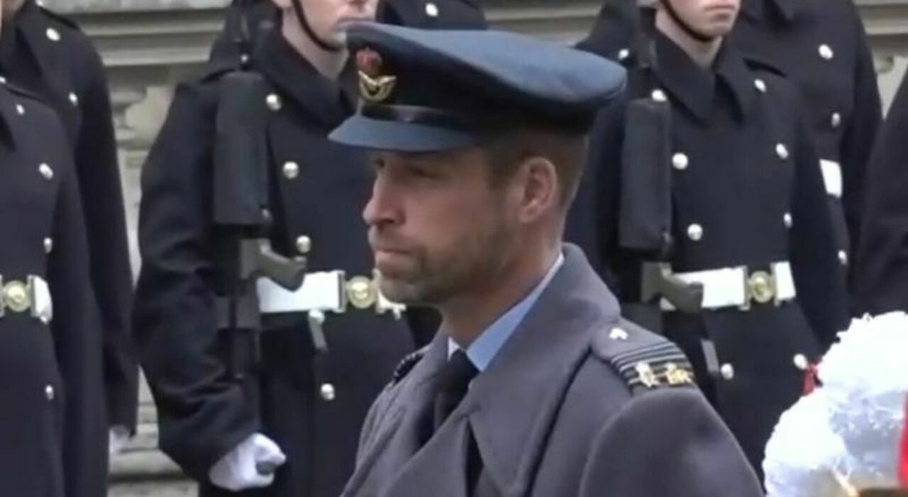 Prince William's New Beard: A Break from Royal Tradition Prince William's New Beard: A Break from Royal Tradition