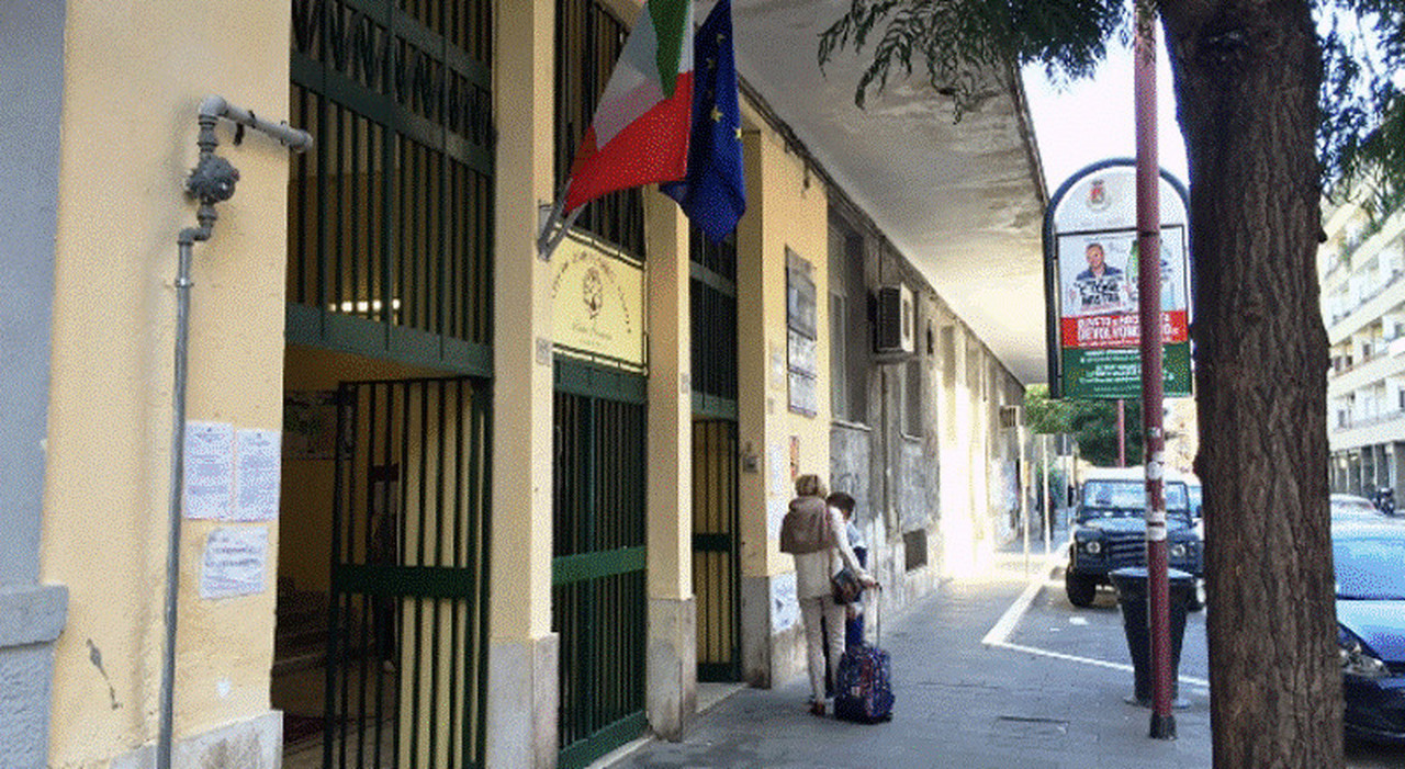 Caserta, per le scuole sfuma l’ipotesi King House, Battarra: «Al vaglio ...
