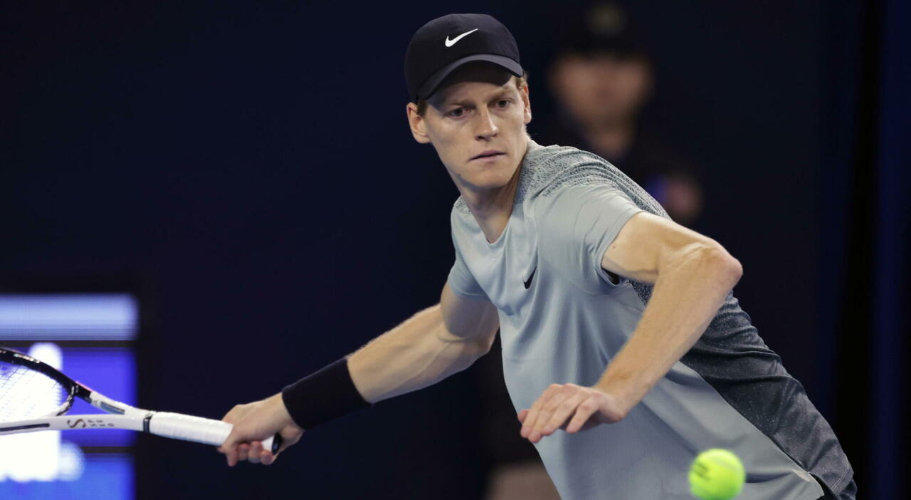 Jannik Sinner Faces Yunchaokete Bu in Beijing ATP 500 Semifinals