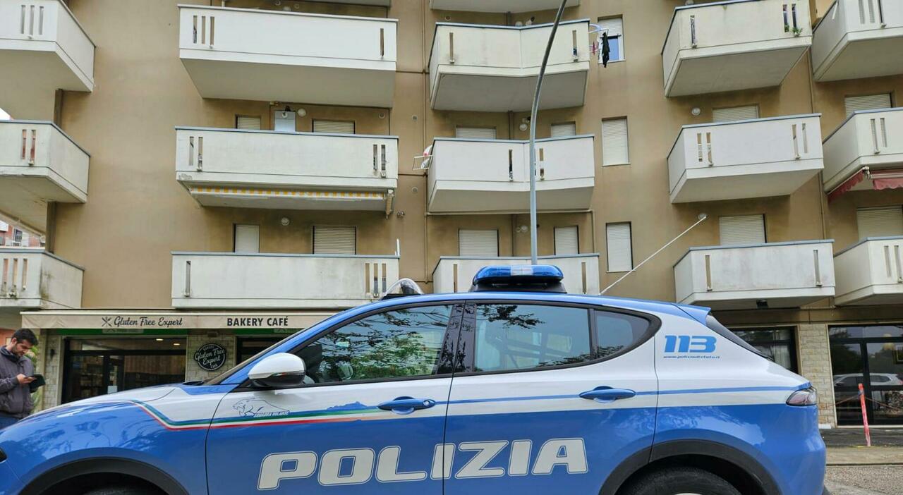 Trovata morta in casa dopo giorni con lividi sul corpo | è giallo sul ... Trovata morta in casa dopo giorni con lividi sul corpo | è giallo sul ...